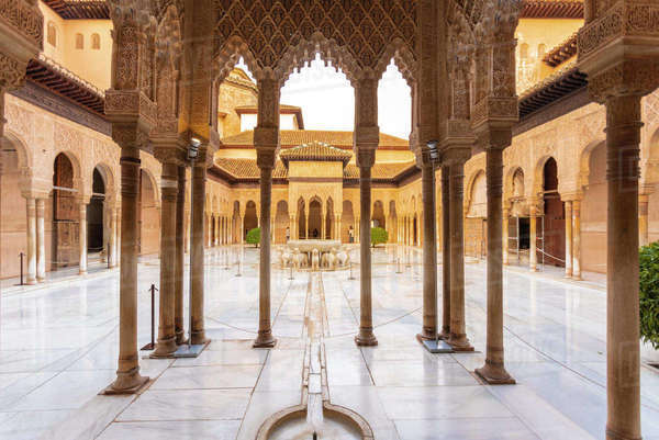 Court of the Lions, Alhambra, UNESCO World Heritage Site, Granada ...