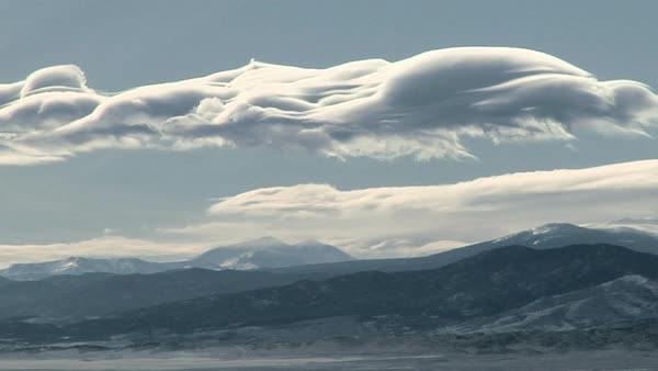 Timelapse footage of rotor clouds, a complex air motion induced by mountain lee wave activity ...