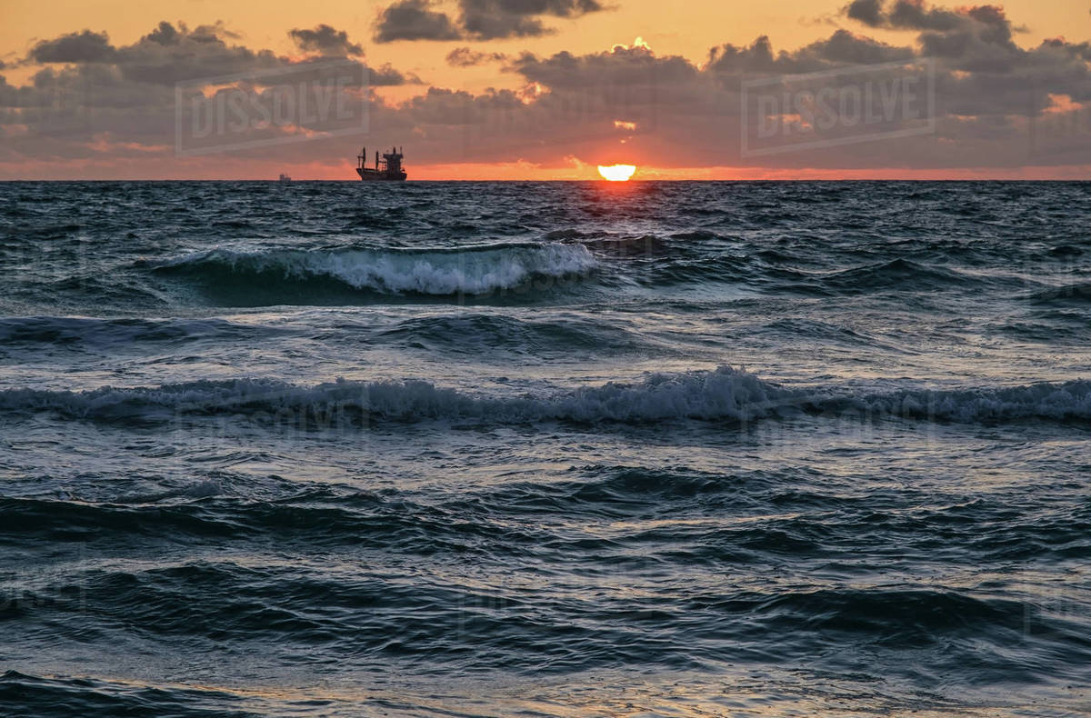 Ship on seascape - Royalty-free Stock Photo | Dissolve