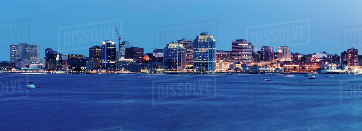 Panoramic view of city - Royalty-free Stock Photo | Dissolve