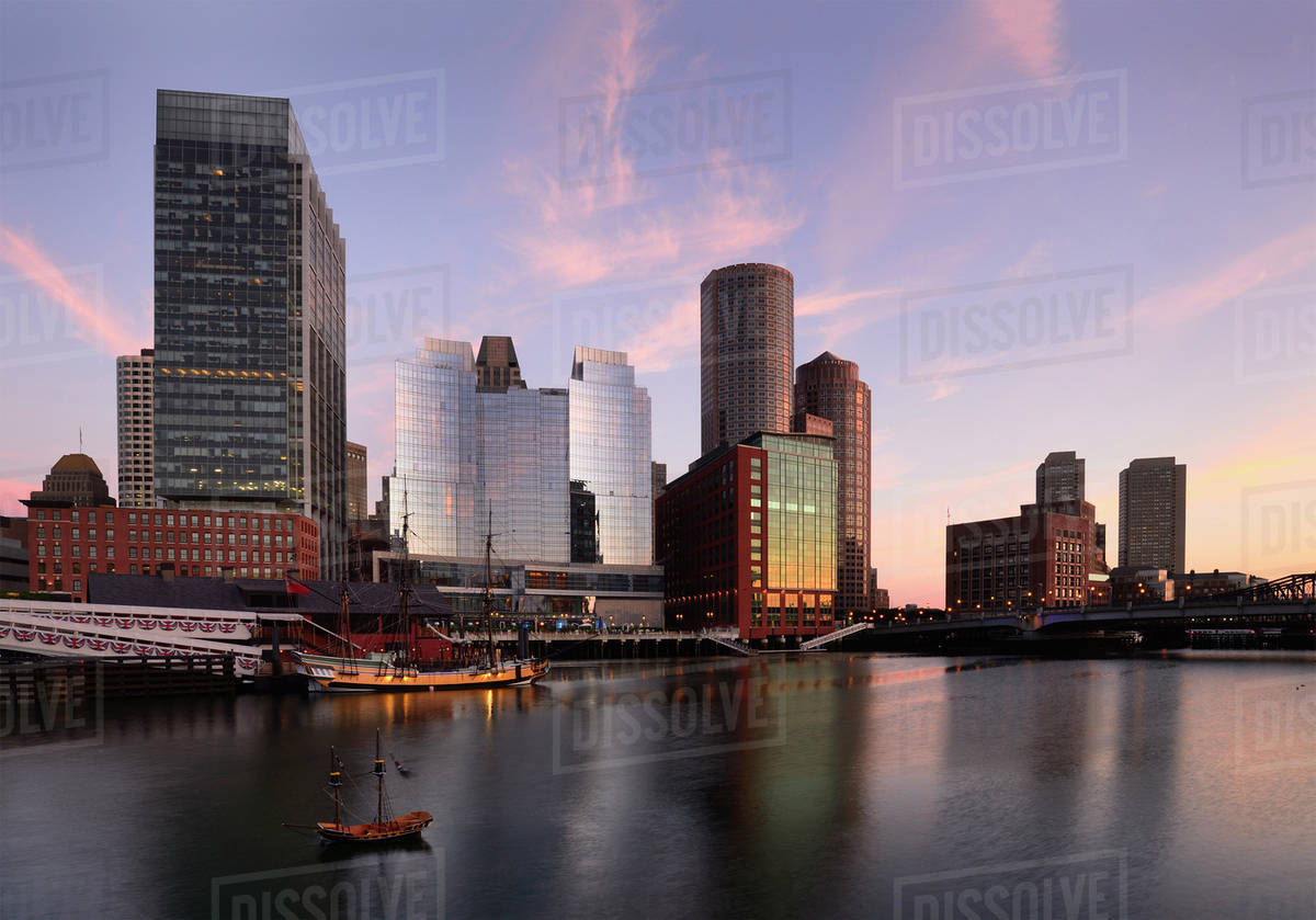 View of Fort Point Channel at dawn - Stock Photo - Dissolve