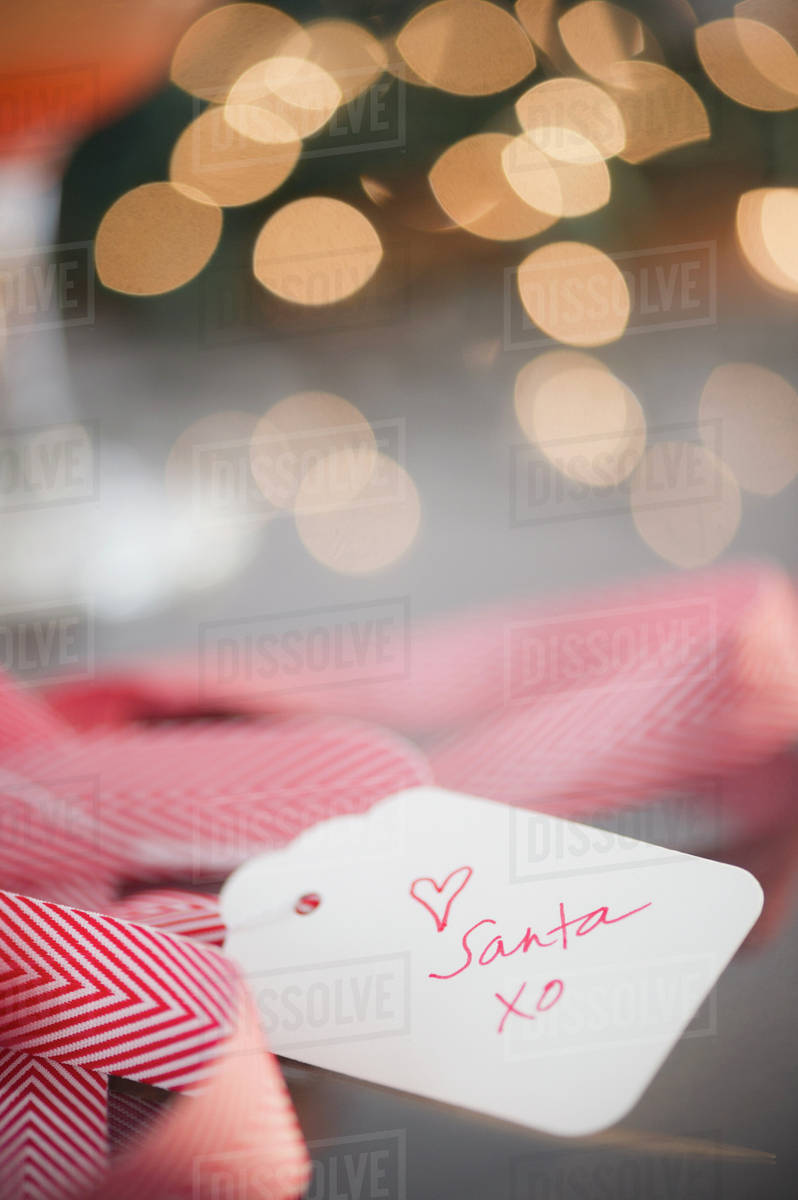 Gift tag - Royalty-free Stock Photo | Dissolve