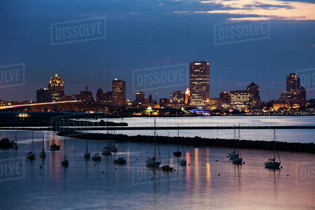 Milwaukee at sunset - Royalty-free Stock Photo | Dissolve