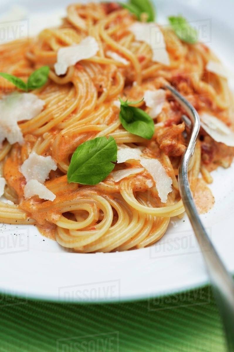 Spaghetti Aurora (spaghetti with creamy tomato sauce) - Stock Photo ...