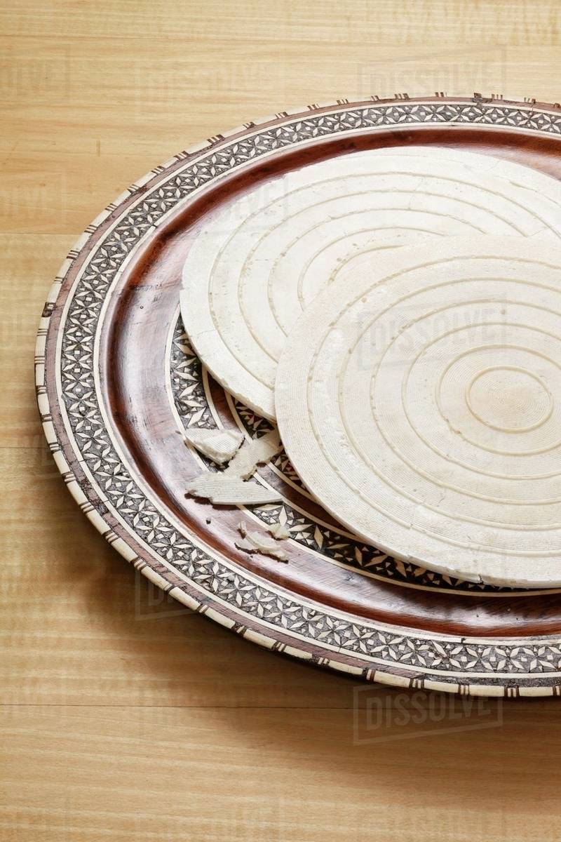 A wafer on an oriental plate - Royalty-free Stock Photo | Dissolve