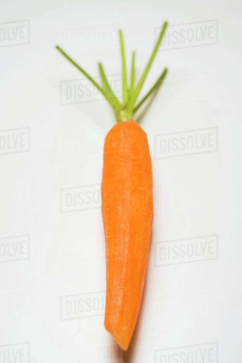 Peeled carrot - Stock Photo - Dissolve