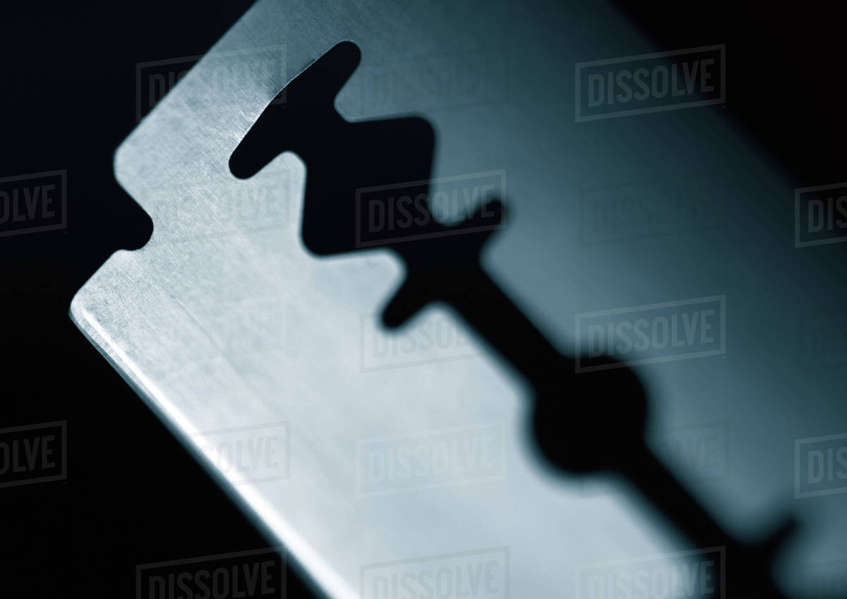 Razor blade - Stock Photo - Dissolve