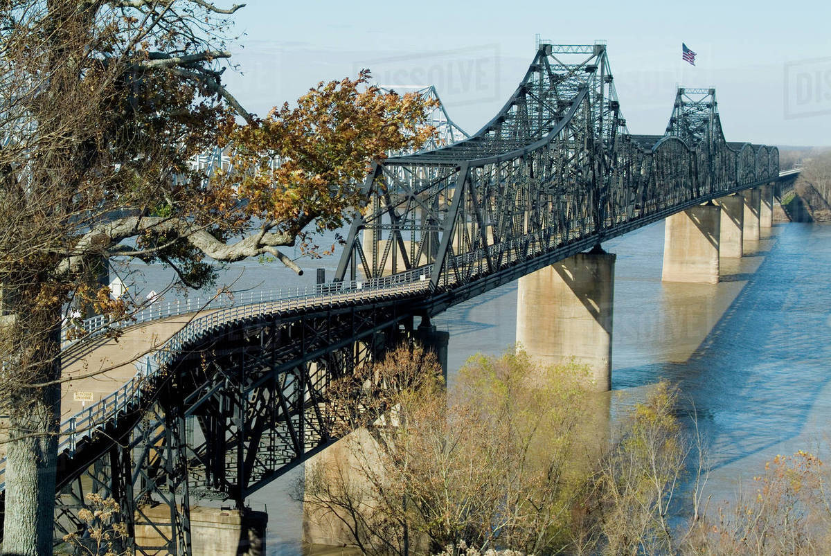 Old Vicksburg Bridge over the Mississippi River, Vicksburg, Mississippi ...