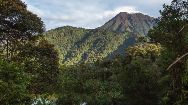 Timelapse of Sumaco Volcano, with montane rainforest and Laguna Wawa ...