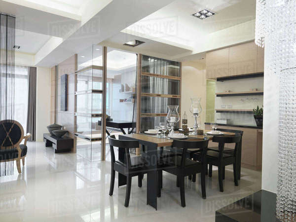 Modern Dining room with set up dining table - Royalty-free Stock Photo ...