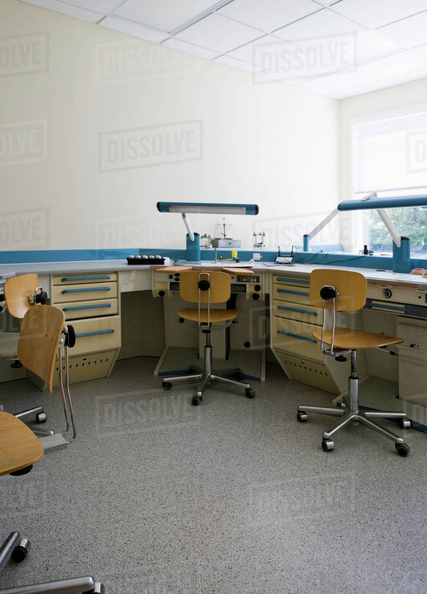 Empty work tables - Stock Photo - Dissolve