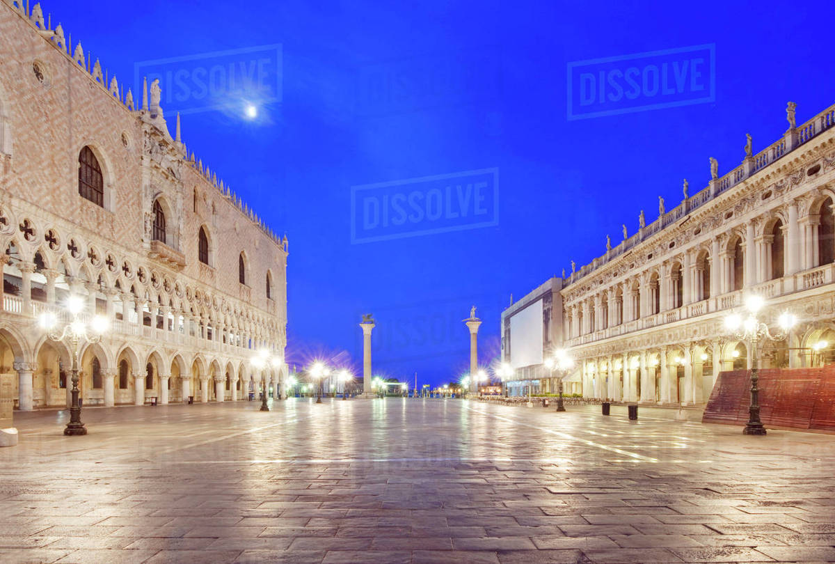 St. Mark's Square - Stock Photo - Dissolve