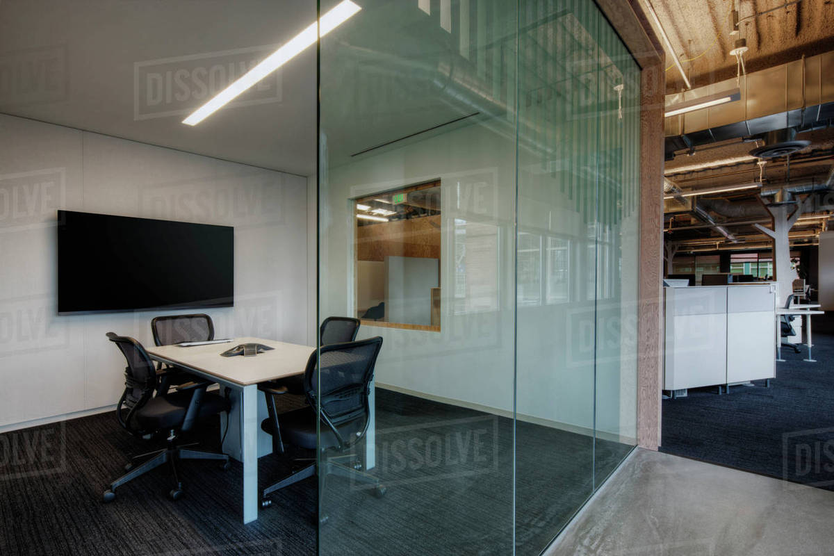 Empty meeting room in office - Royalty-free Stock Photo | Dissolve