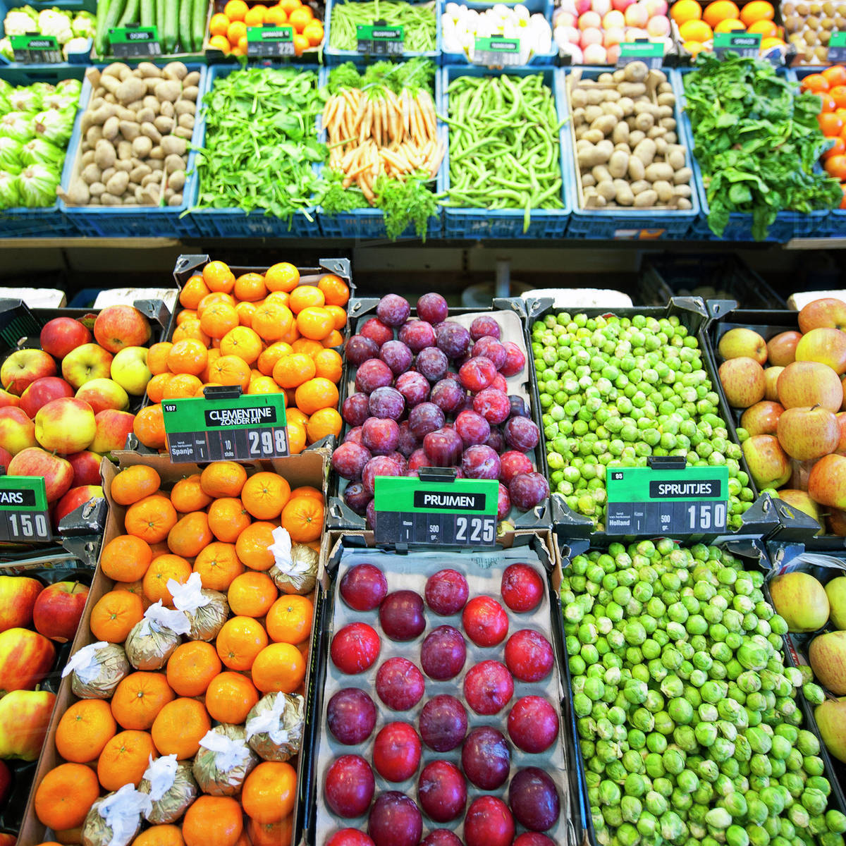 Assorted fruit and vegetables - Royalty-free Stock Photo | Dissolve