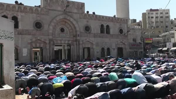 Jordan_Muslims praying at Mosque - Stock Video Footage - Dissolve