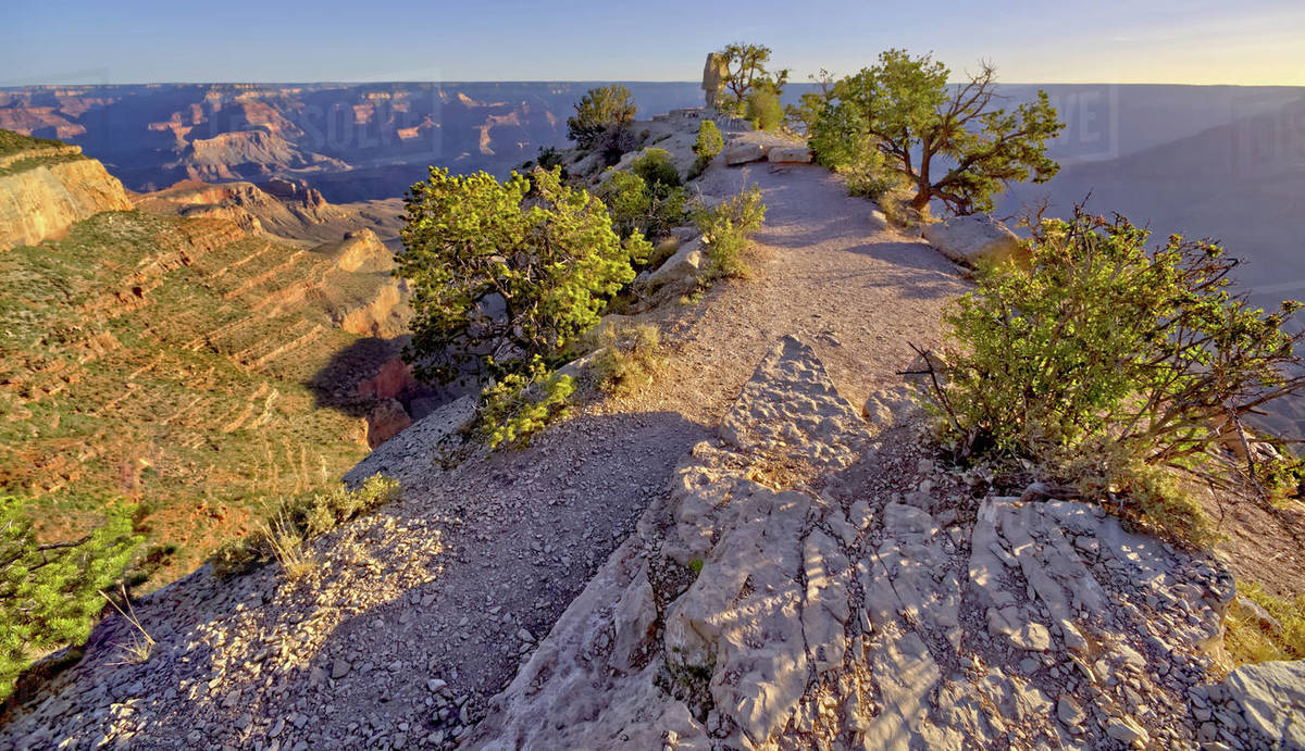 Pathway to the cliff of Shoshone Point at Grand Canyon Arizona ...