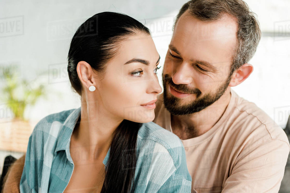 Portrait of beautiful wife and smiling husband - Royalty-free Stock ...