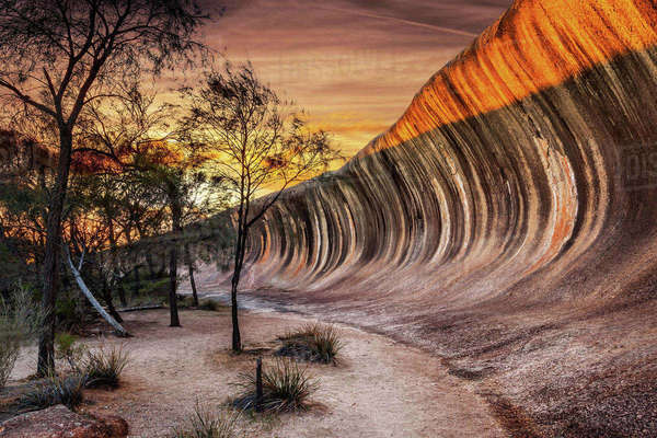 Sunrise at Wave Rock (Hyden Rock), Hyden, Western Australia - Stock ...