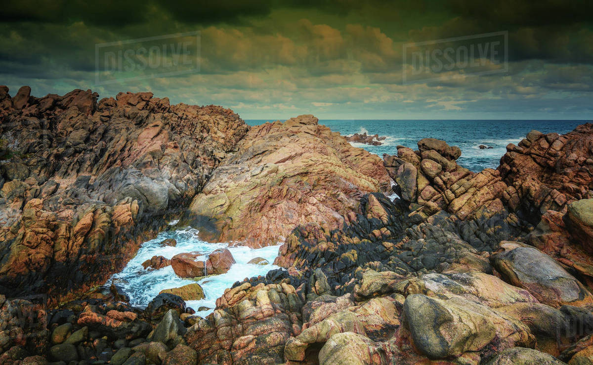 Rocky coastline, Canal Rocks, Yallingup, Western Australia, Australia ...