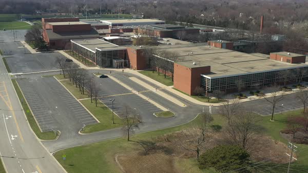On a normally busy school day, Glenbrook North High School in ...