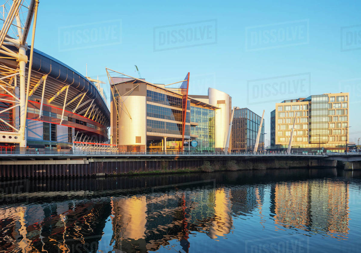 Millennium Stadium Plaza and city centre new development, Cardiff ...