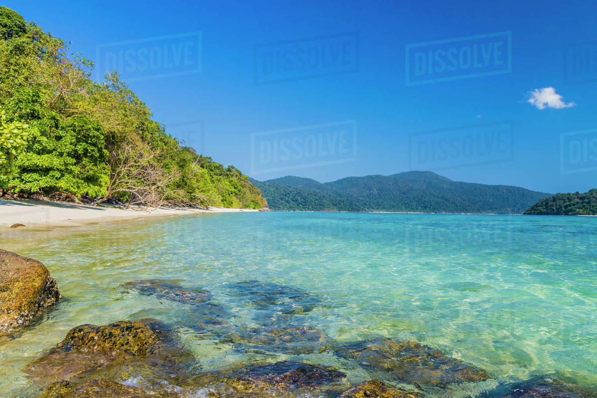 Ko Rawi Island in Tarutao National Marine Park, Thailand, Southeast ...