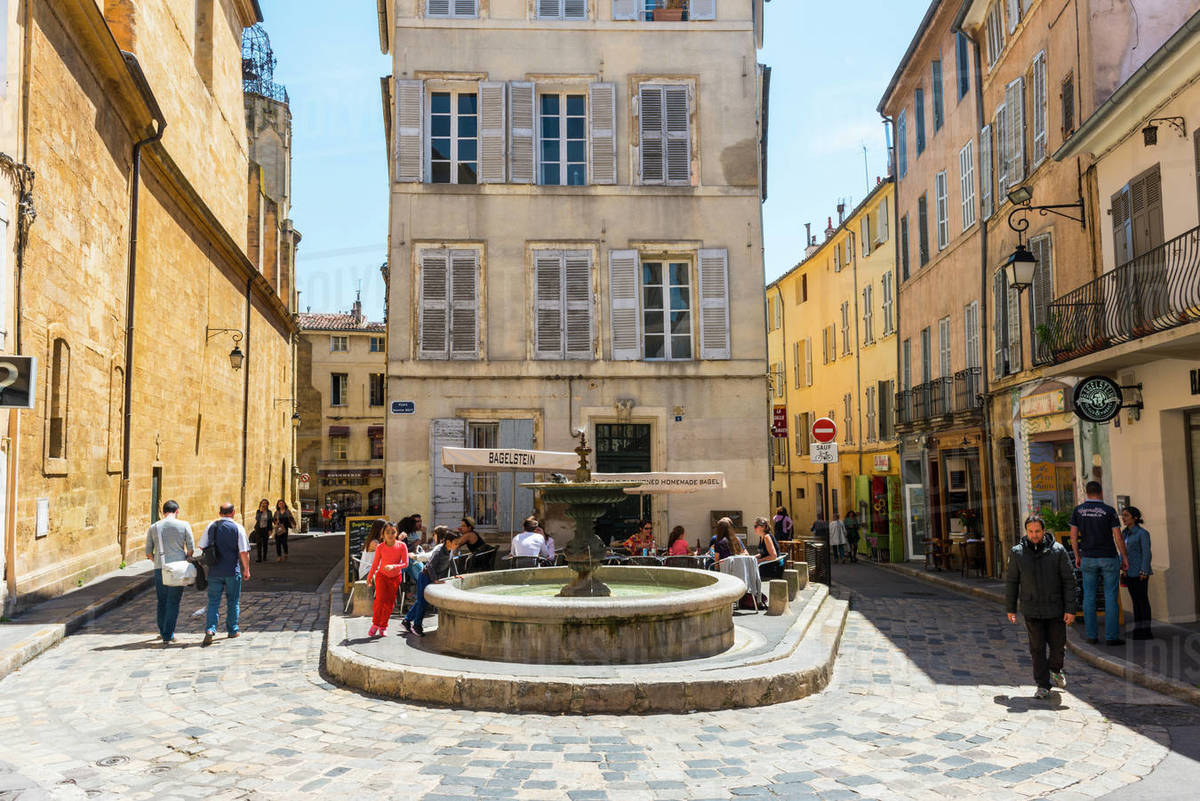 Fountain, Aix en Provence, Bouches du Rhone, Provence, Provence-Alpes ...