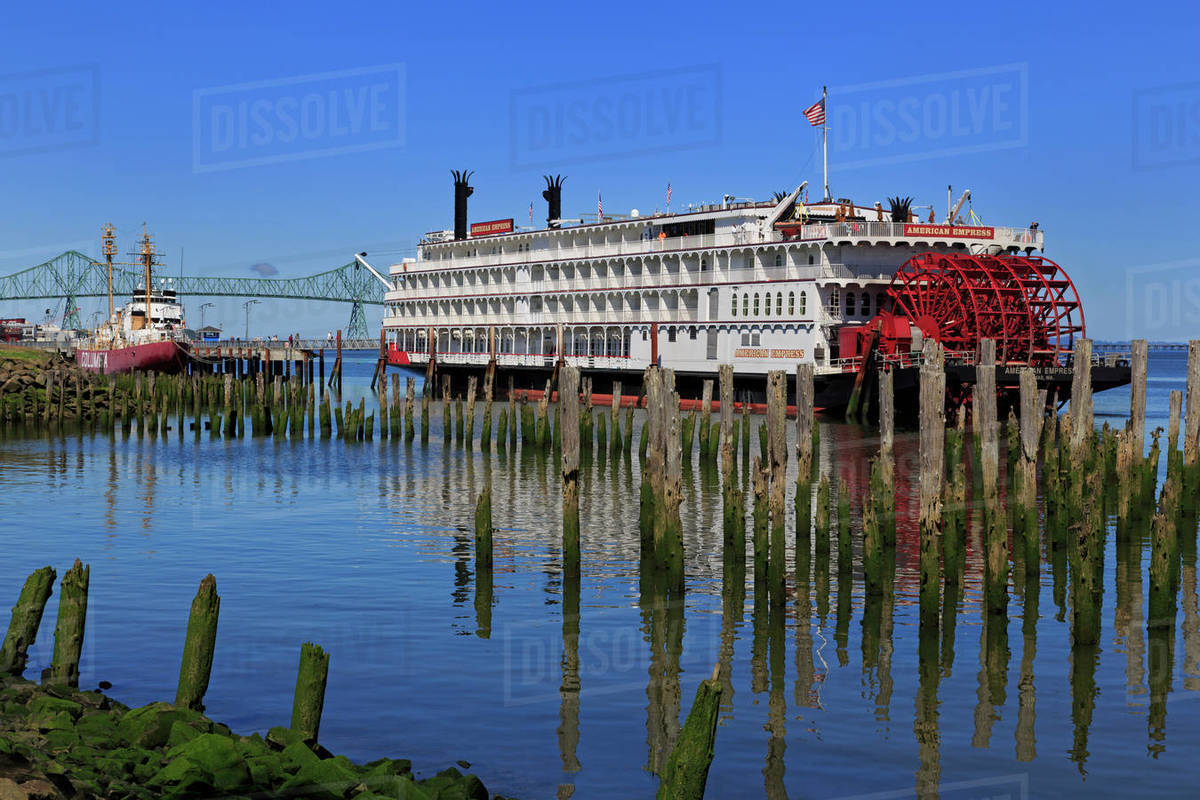 American Express Paddle Steamer, Astoria, Oregon, United States of ...
