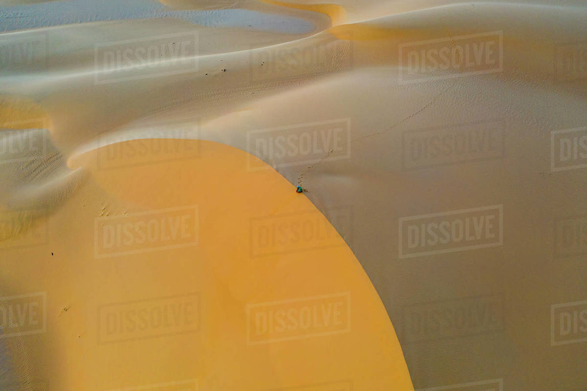 Aerials of sand dunes at sunset, Dirkou, Djado Plateau, Niger, West ...