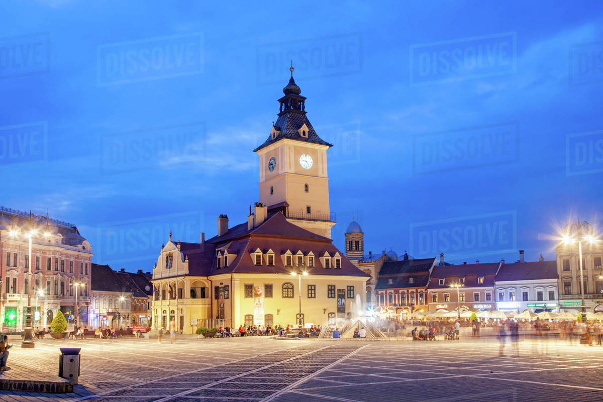 Council Square, Old Town square in Brasov, Transylvania, Romania ...