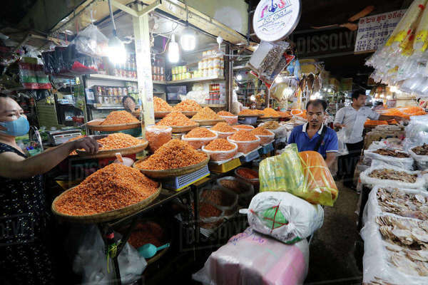 Traditional Asian fish market stall full of dried shrimps, Phnom Penh ...