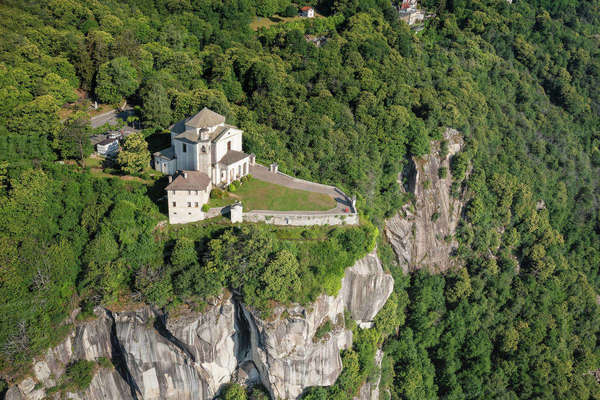 Pilgrimage church of Madonna del Sasso, Lake Orta (Lago d'Orta ...