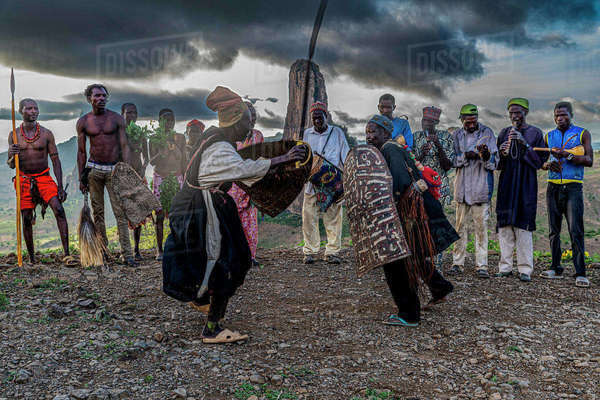 Kapsiki tribal people practising a traditional dance, Rhumsiki, Mandara ...