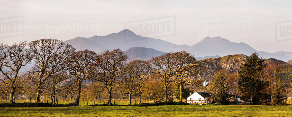 Snowdon Mountain seen from Croesor Valley, Snowdonia National Park ...