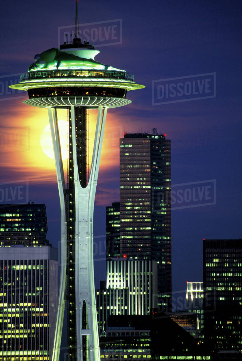 USA, WA, Seattle, Space Needle. Full moon - Royalty-free Stock Photo ...