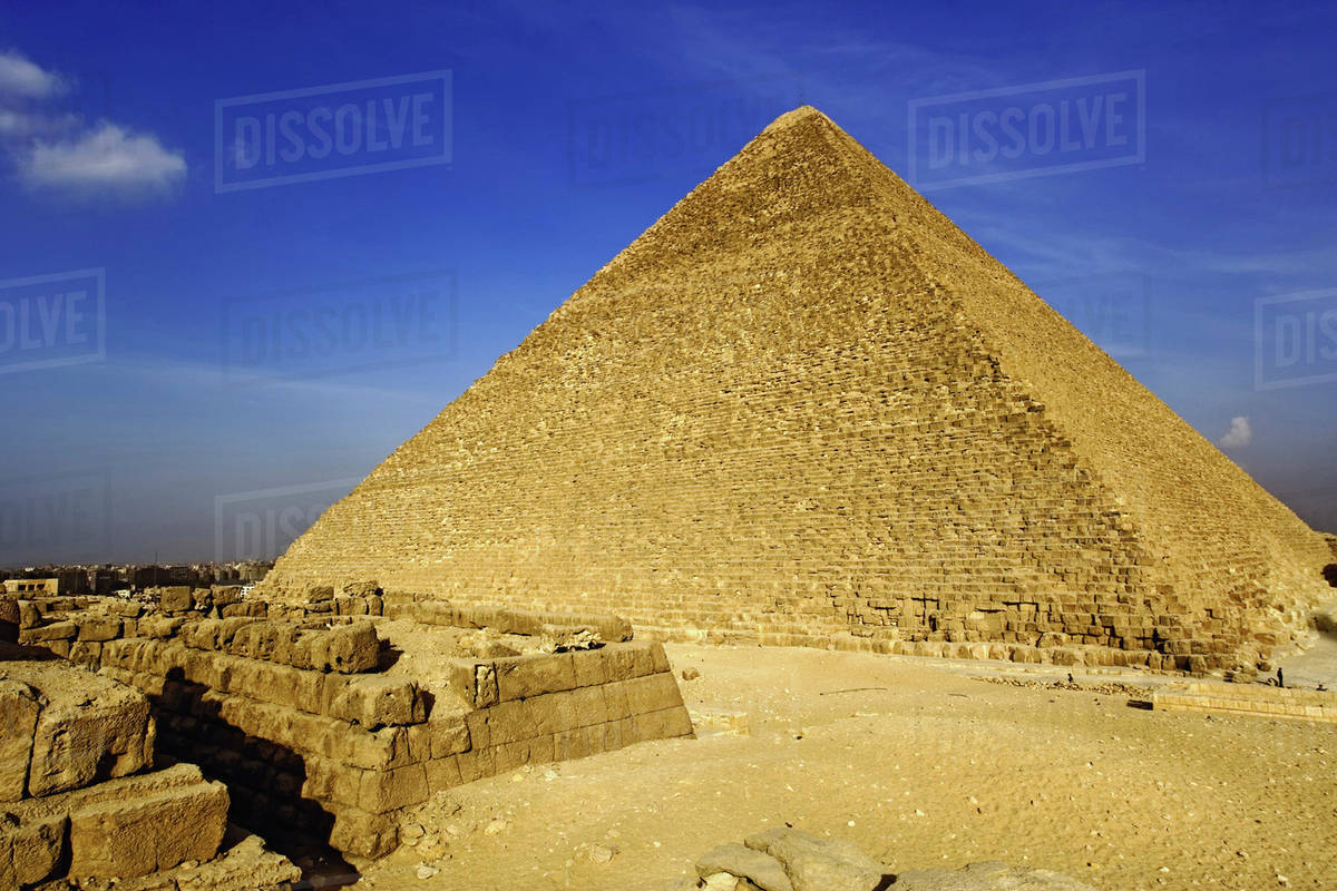 The Great Pyramid of Giza, built for the Fourth dynasty Egyptian ...