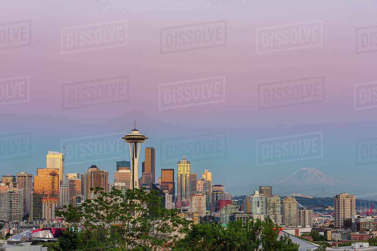 Washington State, Seattle, skyline view from Kerry Park, with Mount ...
