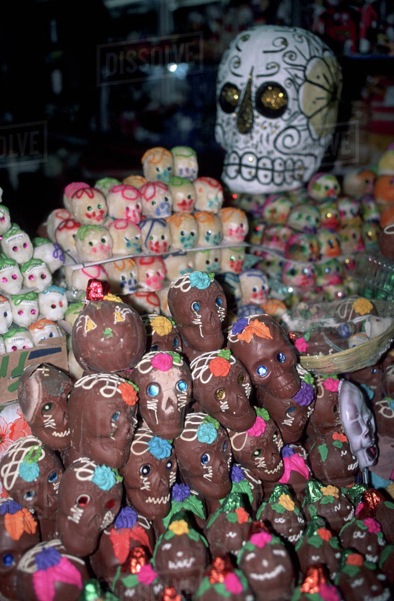 Mexico, Oaxaca, Market, Day of the Dead, Candy skulls - Royalty-free ...
