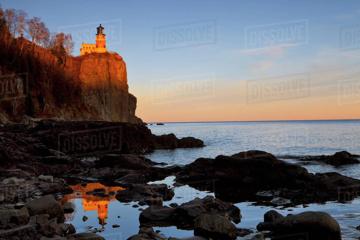 Split Rock Lighthouse at sunset near Two Harbors, Minnesota, USA ...