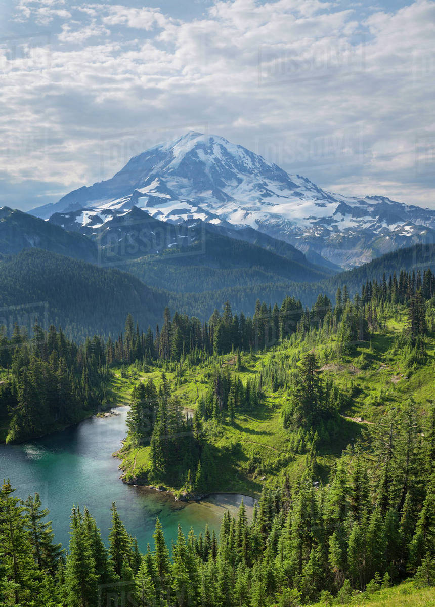 USA, Washington State. Vertical panorama from above Eunice Lake ...
