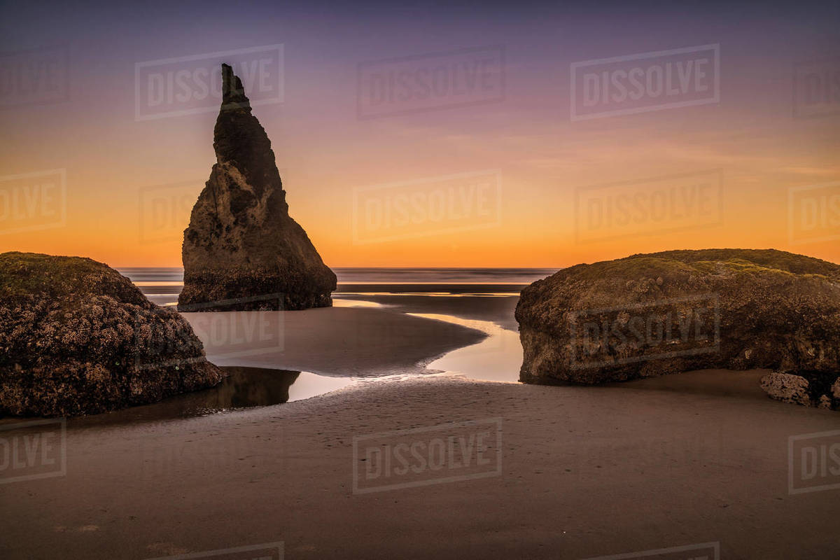 Bandon Beach, Oregon - Royalty-free Stock Photo | Dissolve