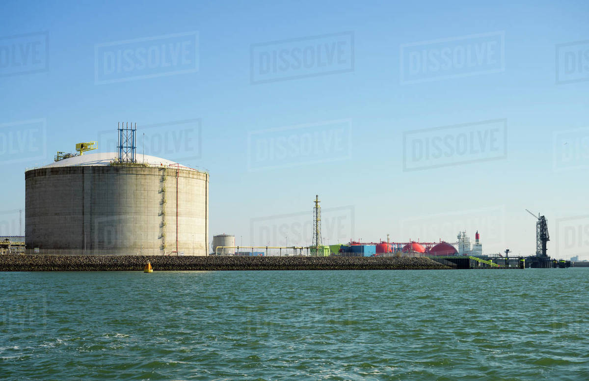 Storage tank at GATE LNG terminal / Rotterdam, Netherlands - Stock ...