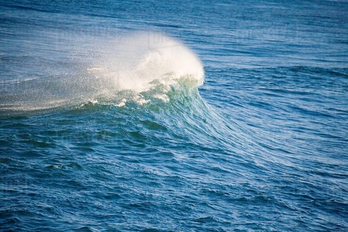 Large ocean wave - Royalty-free Stock Photo | Dissolve