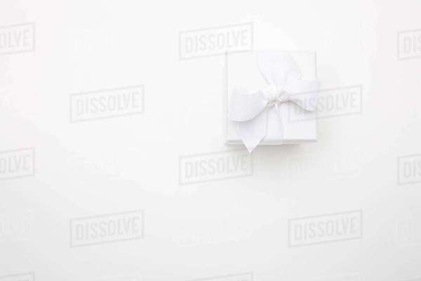 White gift - Stock Photo - Dissolve