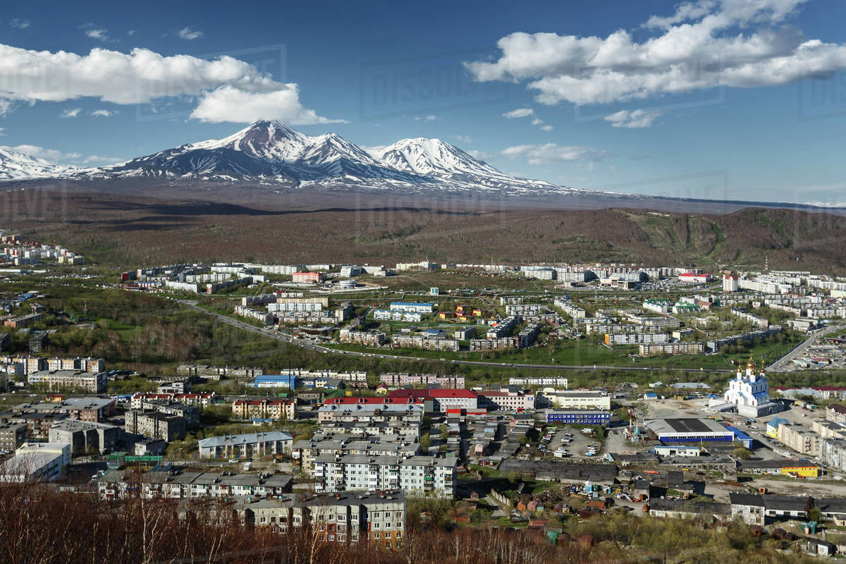 Panoramic view of the city Petropavlovsk-Kamchatsky and volcanoes ...
