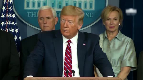 2020 - NBC reporter Peter Alexander questions President Donald Trump ...