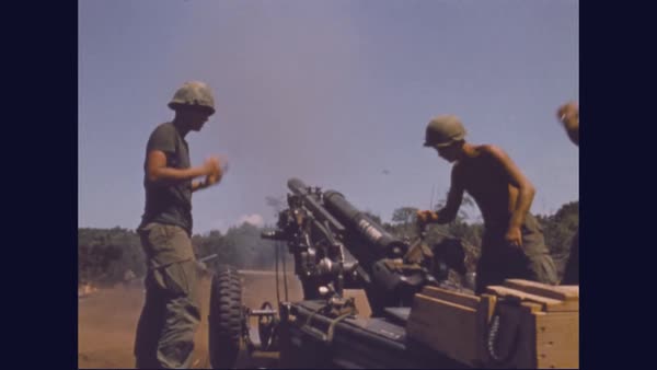 1970 - American soldiers test artillery ammunition. - HD Royalty-free ...