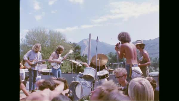 Hippies throw a concert in a park, LAPD break up and arrest young man ...