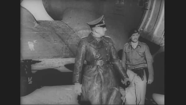 1943 - Nazi General Hans-Jürgen von Arnim is captured in the battle in ...