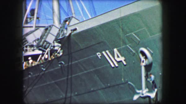 Kearny, New Jersey 1944: USS General William Mitchell (AP-114 ...